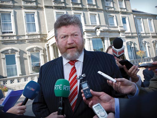 Reilly pledge to end ‘medical politics’