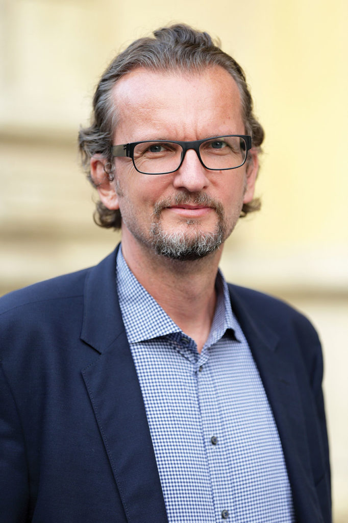 Customised management of IBD