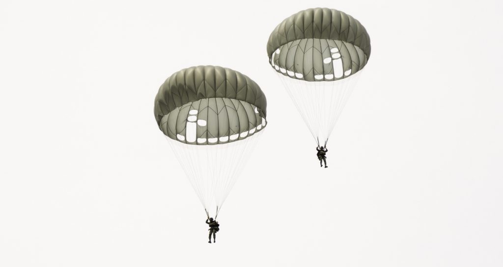 The two parachutes dilemma