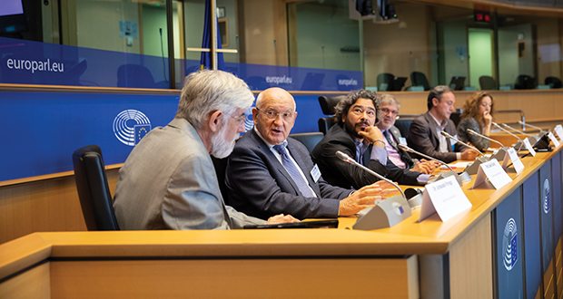 Smoking out the alarmingly breathtaking effects of exposure to ...