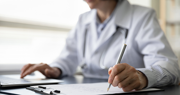 More than 1,300 apply for 350 GP training places