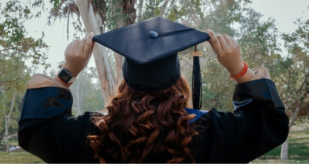 HSE to offer contracts to all 2024 graduates of nursing, midwifery and ...