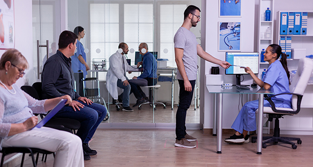 Unions to consult their members on HSE hiring plans