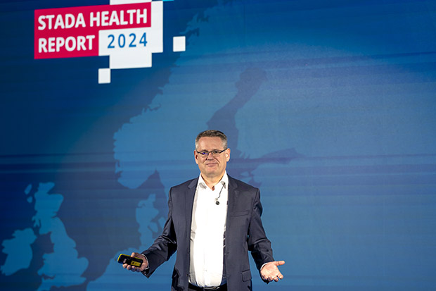 Irish public trusts health professionals but is dissatisfied with ...