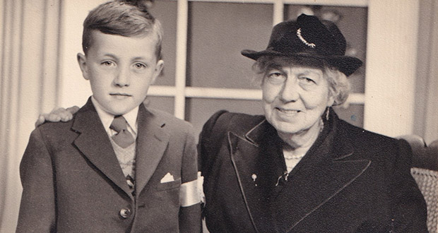 New exhibition celebrates community midwives